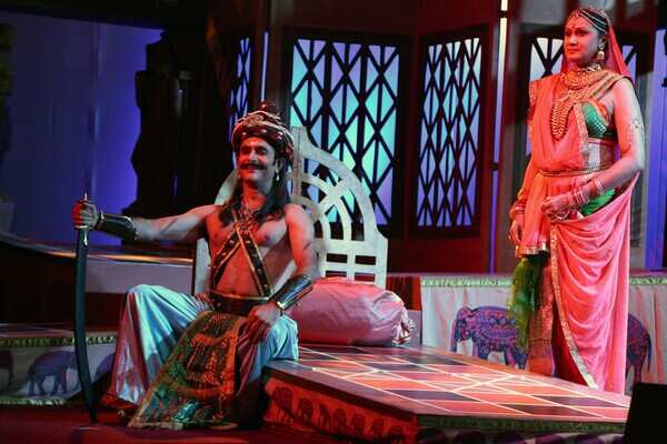 Presenting the divine work of Chanakya to the citizens of India ...