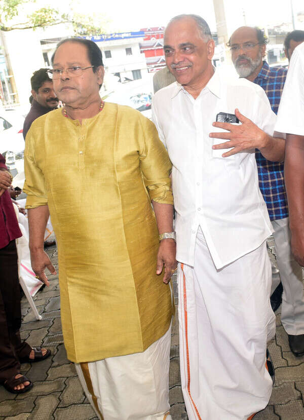 Mollywood pays homage to Captain Raju | Events Movie News - Times of India