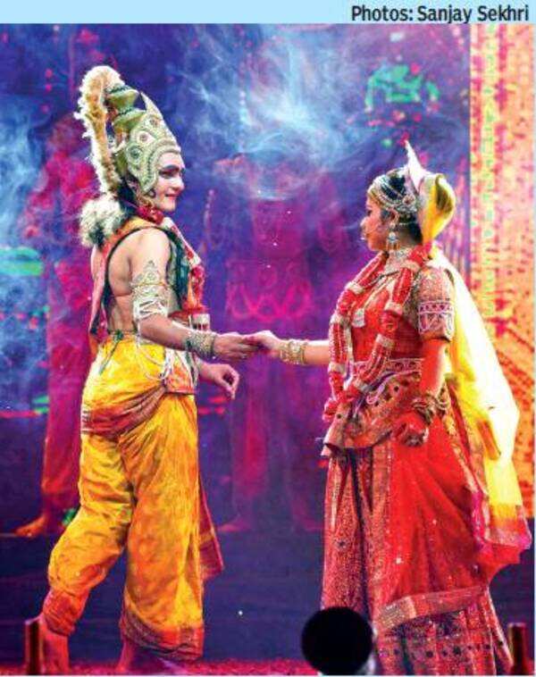 This Ramlila in Delhi tells the epic tale, Broadway style | Delhi News ...