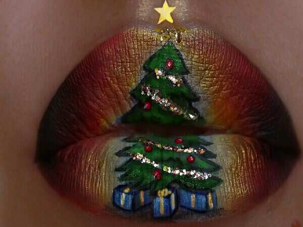Creative Christmas-themed lip art - Times of India
