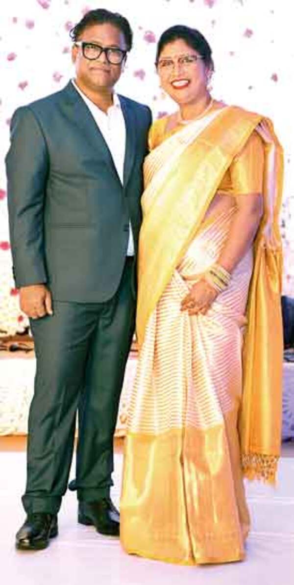 City’s art frat, socialites turn up to bless newly-weds Priyanka Aelay ...