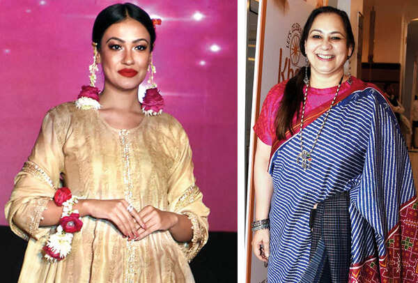 Khadi took a glamorous avtar at this event in Lucknow | Events Movie ...