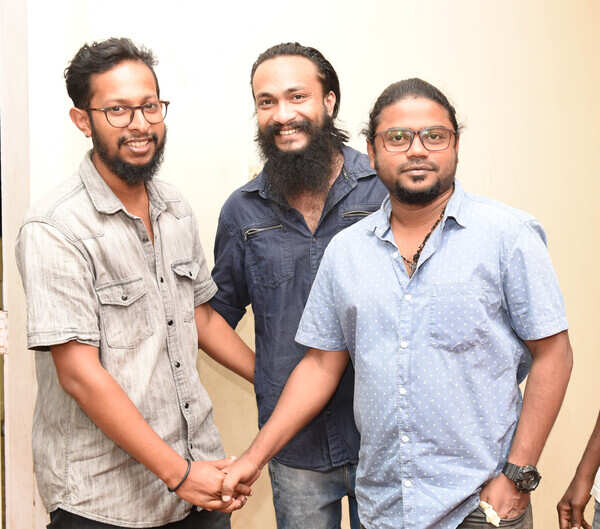 Thadiyan, Mudiyan and their poster day | Events Movie News - Times of India