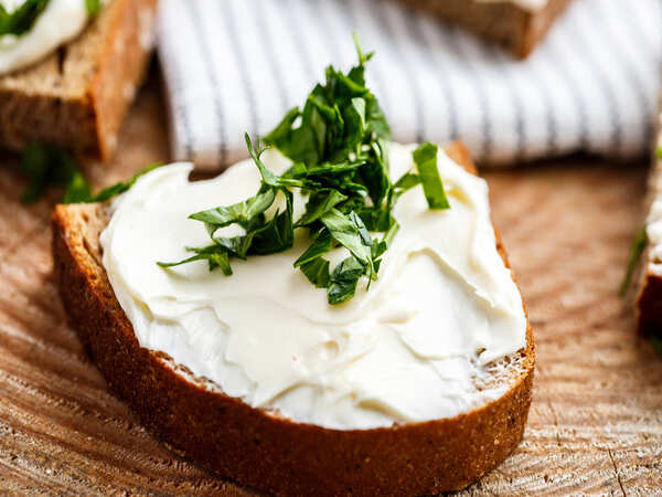 Make your snacks interesting with these healthy sandwich spreads ...