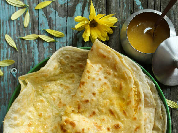 Holi Food Recipes: 9 delicious food items to lit up your Holi party ...
