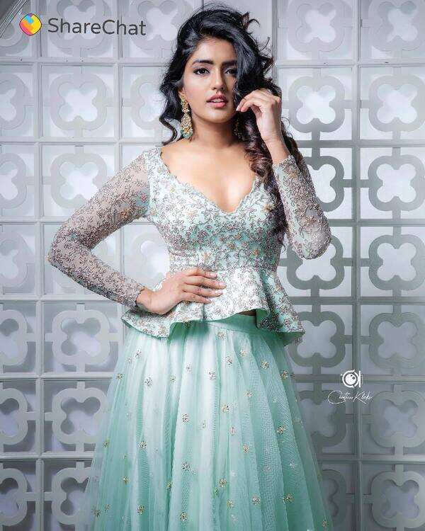 Gorgeous Alert! ‘Awe’ fame Eesha Rebba looks irresistible in ...