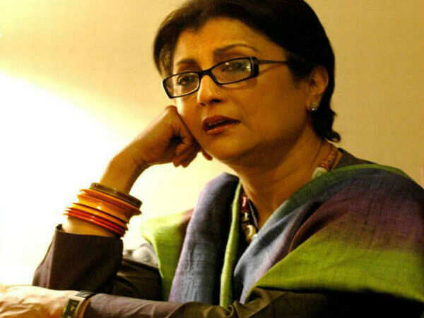 Soumitra Chatterjee all praise for Aparna Sen | Bengali Movie News ...