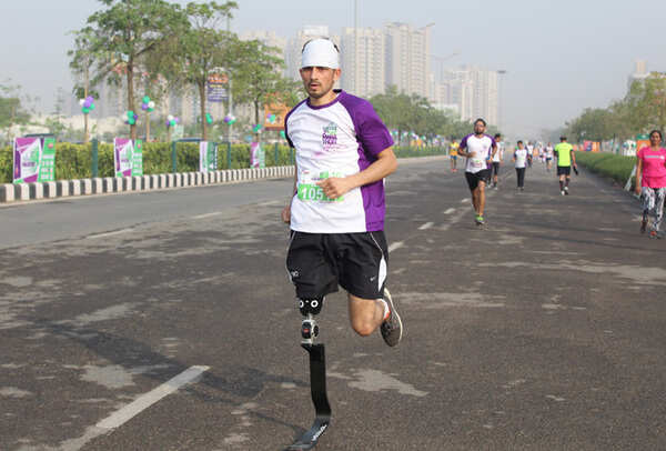 International runners, blade runners, para-athletes participate in ...