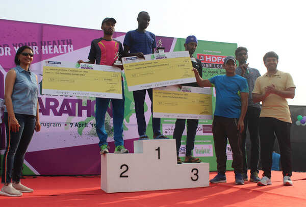 International runners, blade runners, para-athletes participate in ...