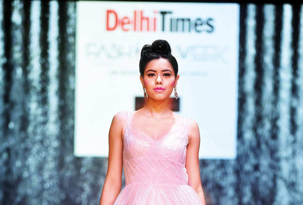 DTFW comes to a glam close - Times of India