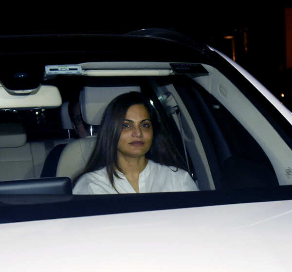 Katrina Kaif, Sunil Grover, Bhushan Kumar attend the special screening ...