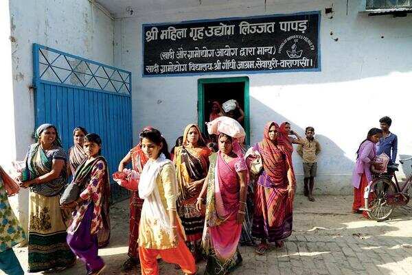 Papad unit rolls out crisp future for rural Varanasi | Lucknow News ...