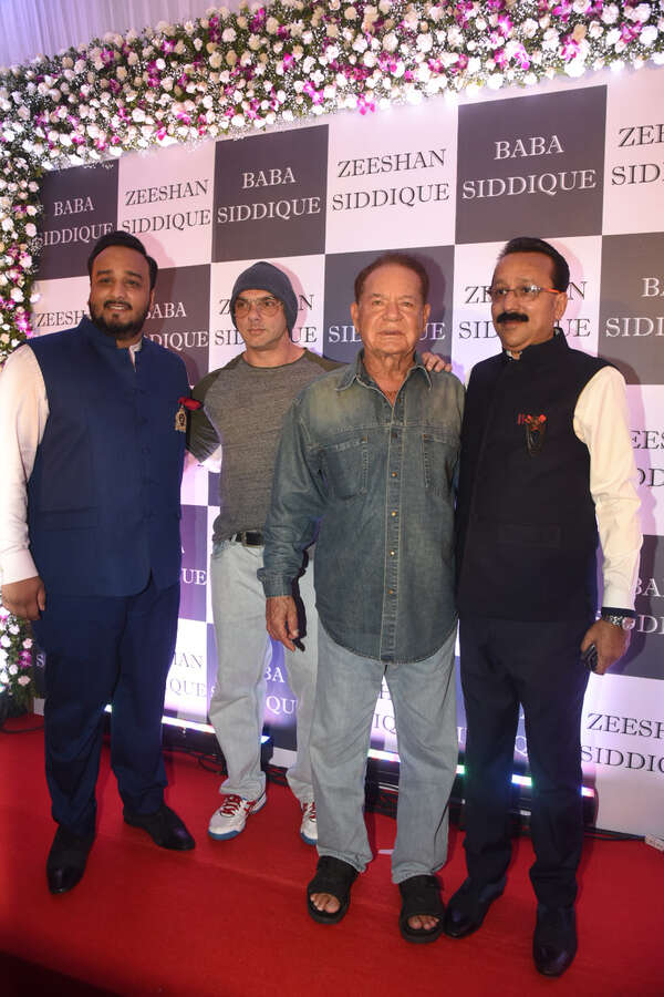 Photos: Bollywood celebs attend Baba Siddiqui’s Iftaar party | Hindi ...