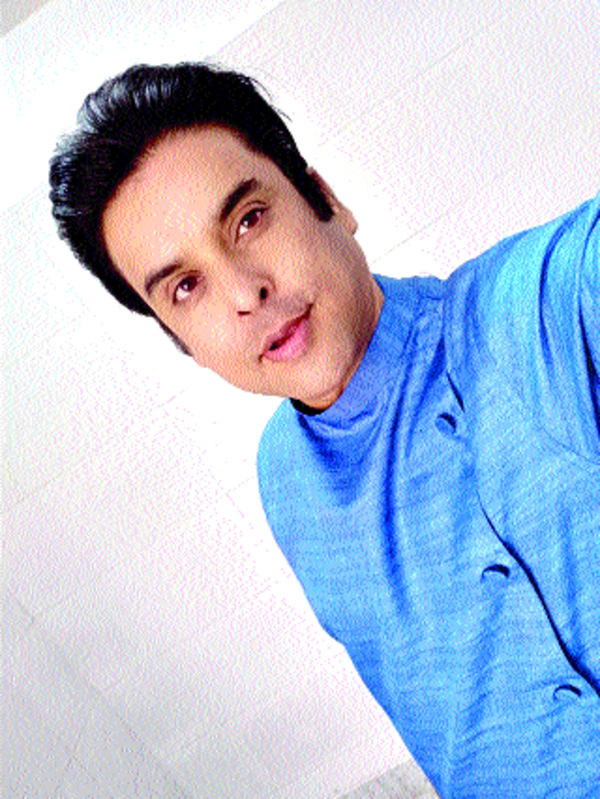 All work and no pay make TV artistes see red - Times of India