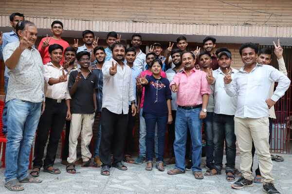 'Super 30' magic! Anand Kumar's students pass the IIT entrance exam ...