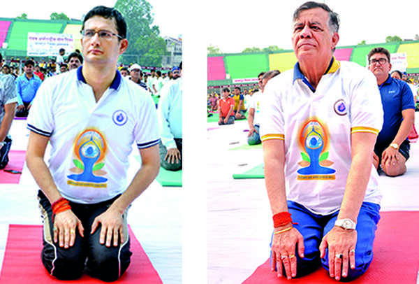 Kanpur bends over backwards for 5th International Yoga Day | Events ...