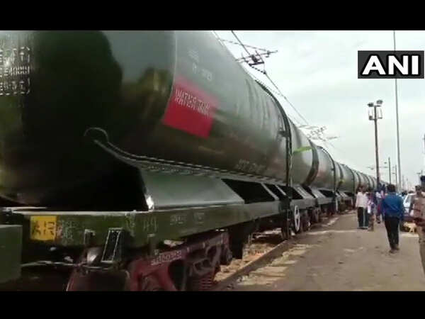 Chennai Water Crisis: Special water train from Vellore reaches Chennai ...