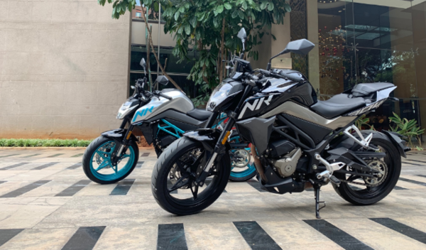 Cfmoto Nk300 Competition: CFMoto NK300 vs Honda CB300R: Specifications ...