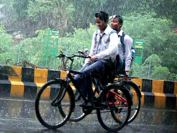 Bouts of rain break humid spell in Allahabad | Allahabad News - Times ...