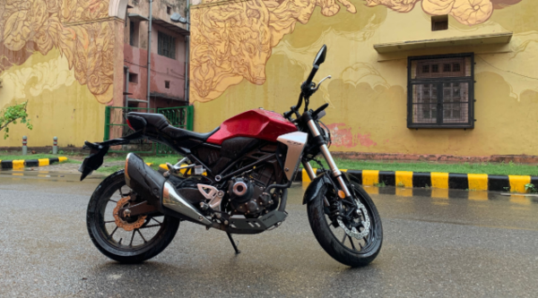 Honda Cb300r: Honda CB300R review: Retro cafe racer presents visual ...