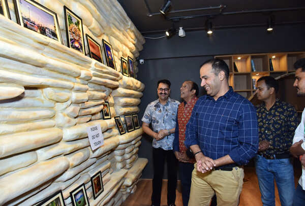 Photography exhibition, poetry slam organised in Jaipur | Events Movie ...