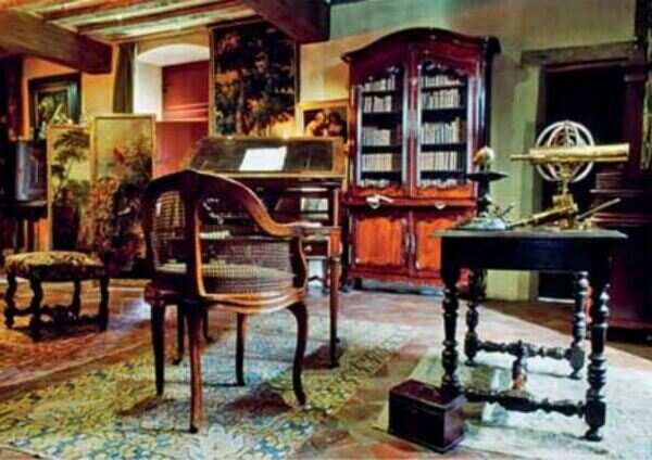 The return of Grandfather’s chair - Times of India