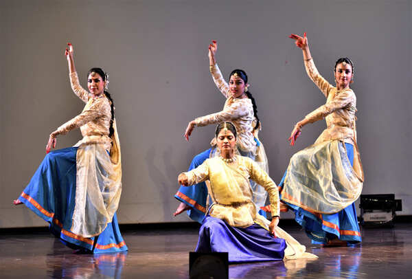 Traditions of Jaipur Kathak gharana come alive with Nrityam | Events ... Traditions of Jaipur Kathak gharana come alive with Nrityam | Events ...