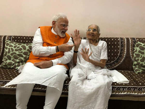Modi birthday: PM Narendra Modi meets mother Heeraben in Gandhinagar on ...