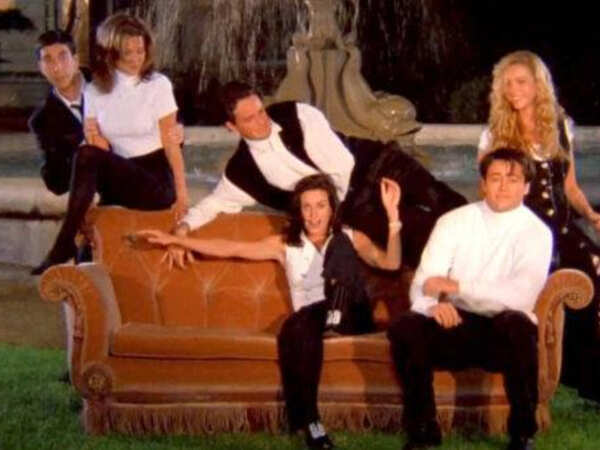 Friends 25th anniversary: Cast of The Flash, Veronica Mars and other TV ...