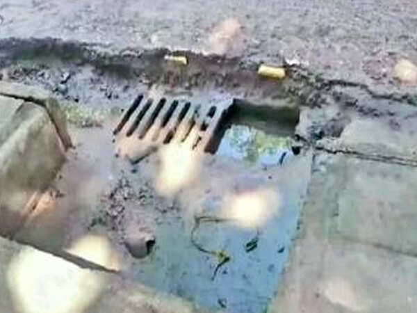 Man survives fall into open drain outside school, says Mohali sucks ...