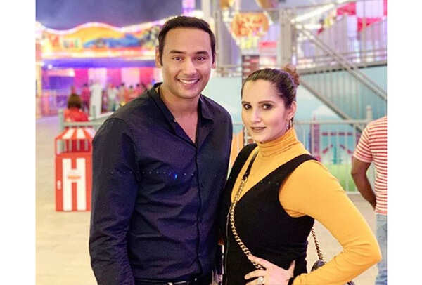 Sania Mirza confirms rumours sister Anam is set to marry Azharuddin’s ...