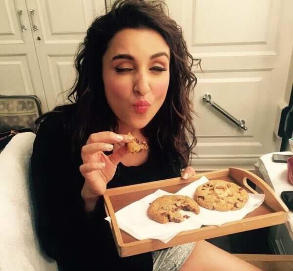 World Food Day: Pictures of Bollywood celebrities that prove they are ...