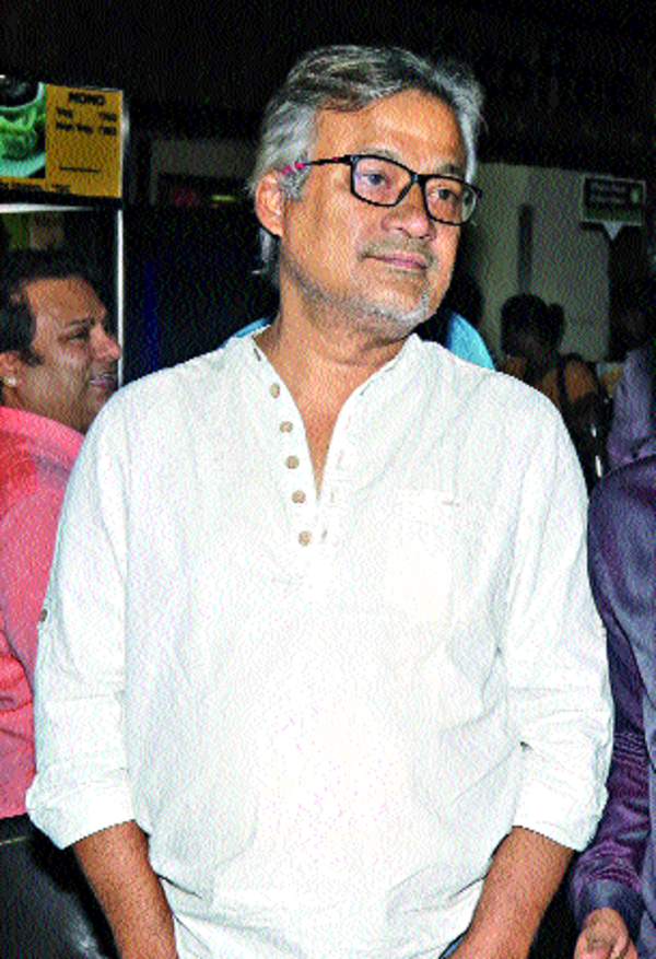 Film and theatre personalities condemn the #MeToo allegation against Sudipto Chatterjee ...