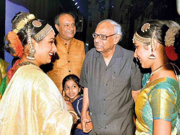 Poetry in Motion: When Yamini danced as dad Raja Reddy sang | Events ...