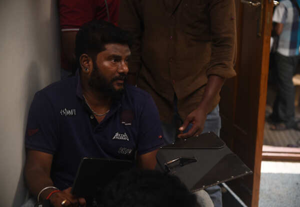 Shoot at Site: Rio Raj's film is a fun ride in the offing | Tamil Movie ...