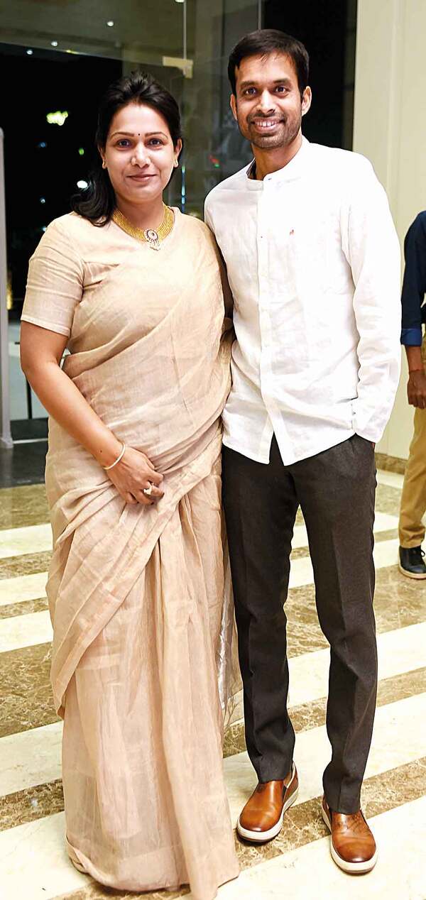 Sai Praneeth’s bride, Swetha gets a grand Hyderabadi welcome | Events Movie News - Times of India