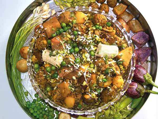 Undhiyu and ponkh are winter’s delights - Times of India