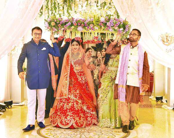 Hyderabad’s swish set partied the night away at this glitzy wedding do ...