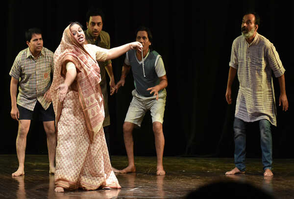 Humorous and satirical drama 'Pajeb' in Jaipur | Events Movie News ...