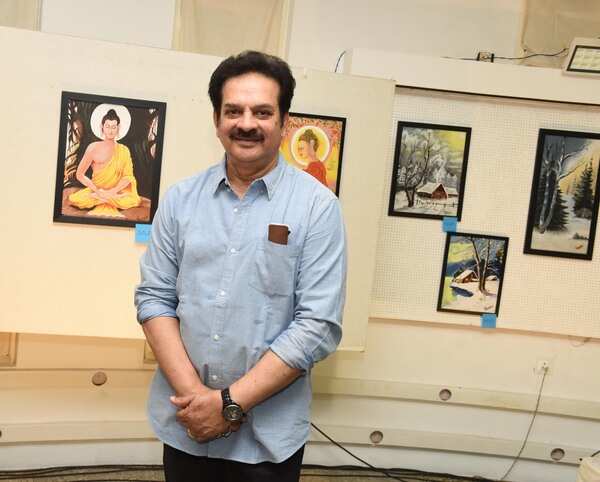 Art canvases of Pratheesh Parameswaran | Events Movie News - Times of India