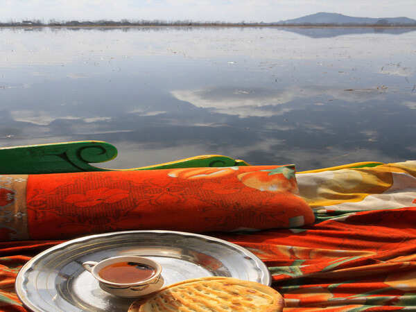 How to make popular Kashmiri Kahwa tea at home - Times of India