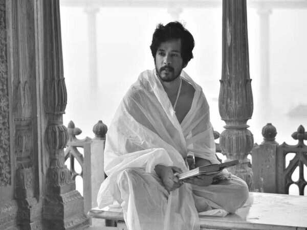 Move over the boy-next-door image, Shubhro slips into a mature ...