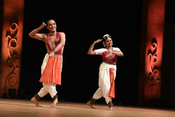 Bharatanatyam by N Srikanth and Aswathy Srikanth | Events Movie News ...