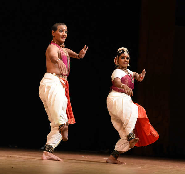 Bharatanatyam by N Srikanth and Aswathy Srikanth | Events Movie News ...