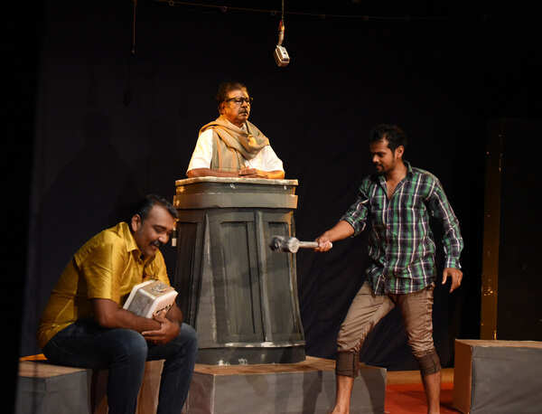 Prof Aliyar performs at theatre festival | Events Movie News - Times of ...