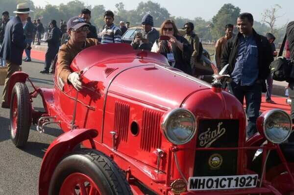 Rare vintage automobile beauties from India and abroad steal show at ...