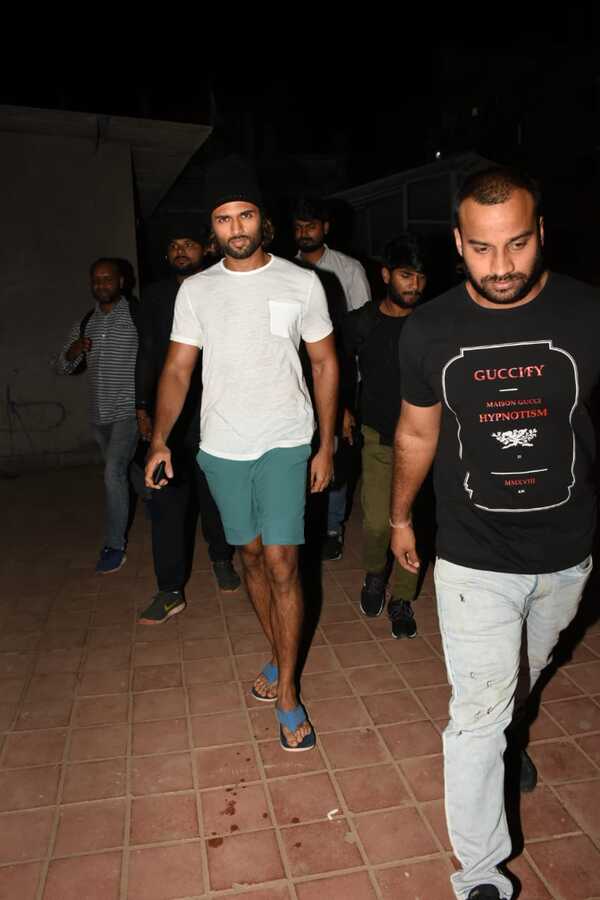 Photos: Vijay Deverakonda and Ananya Panday are all smiles as they get ...