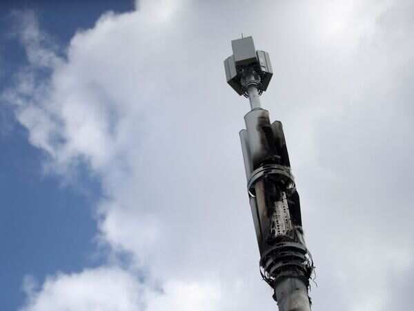 5G Cellphone Towers: COVID-19 impact: 2 laughable reasons behind people ...