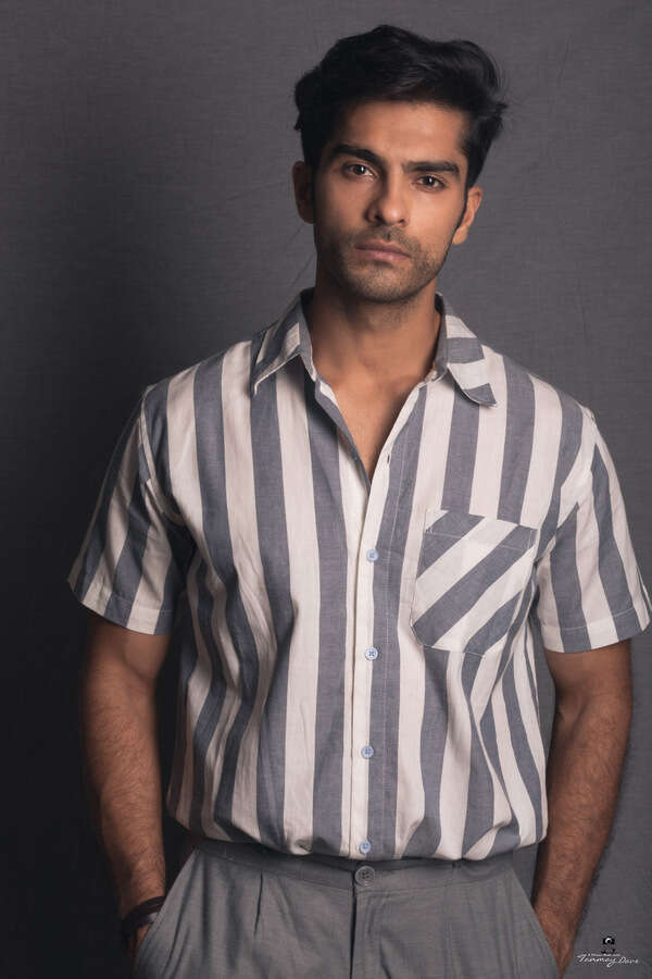 TV celebs are binge-watching comedy flicks; recommend their favourite ...