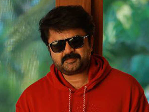 Anoop Menon, Priya Prakash Varrier in VK Prakash’s next | Malayalam ...
